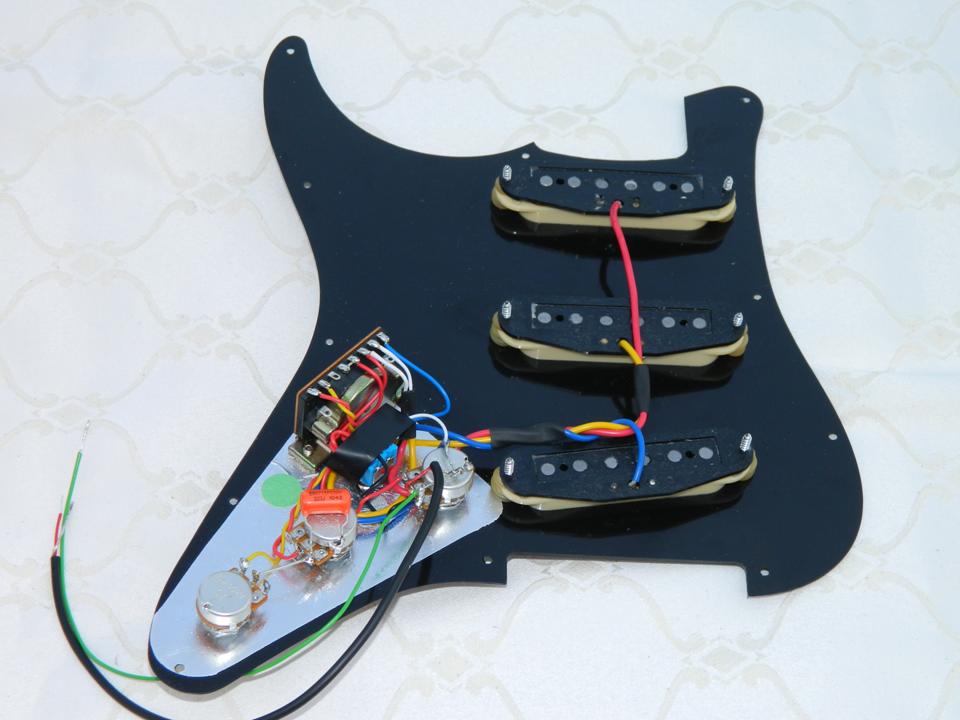 Stratocaster Scratchplate Troubleshooting - By Ironstone